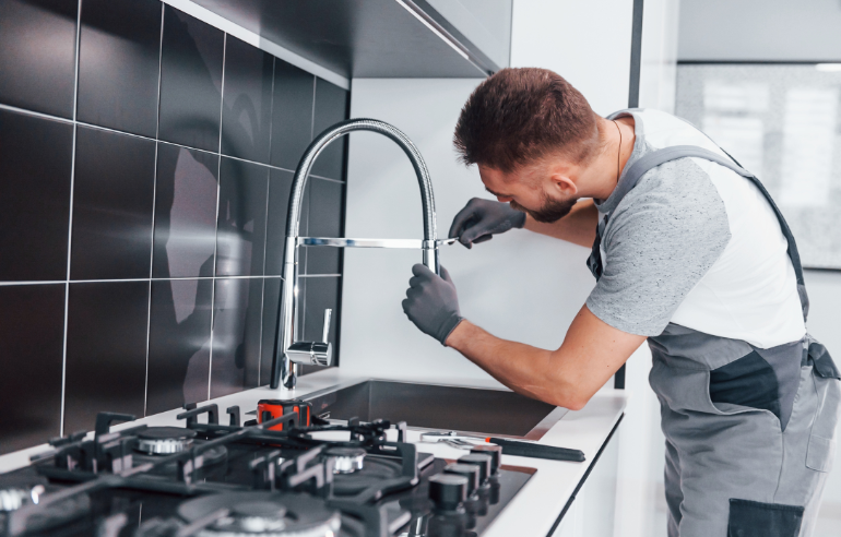 How To Fix A Leaking Tap | Step By Step - ToolStore UK