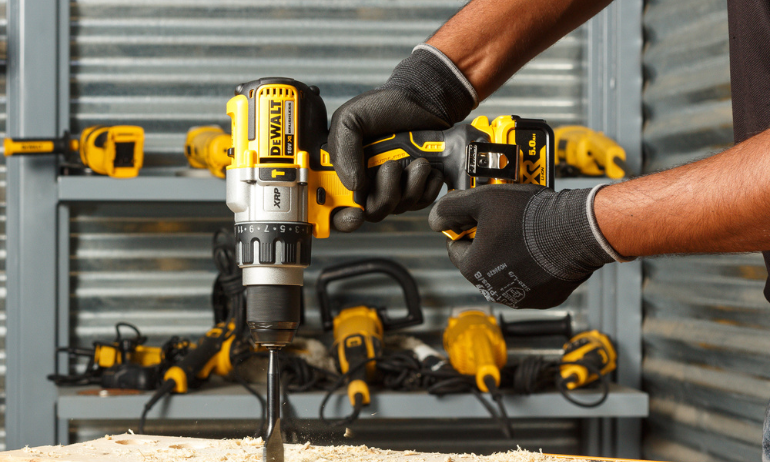 Best Cordless Multi-Tools For 2024 | A Buyers Guide - ToolStore UK