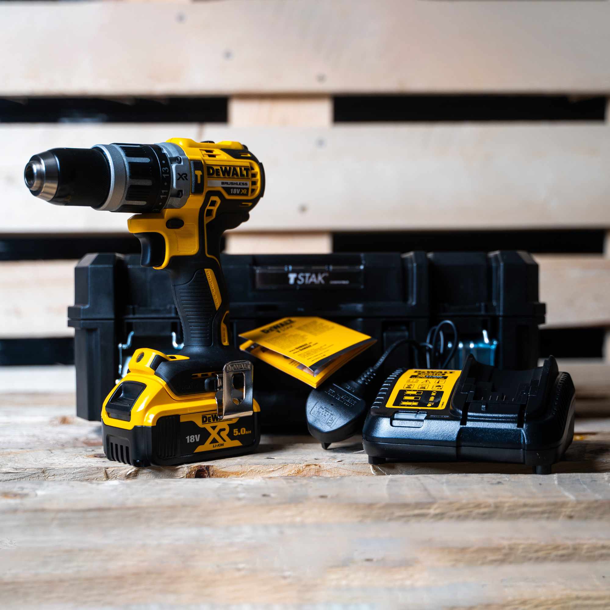 DEWALT Combi Drill DCD796P1 18V XR Brushless - ToolStore UK