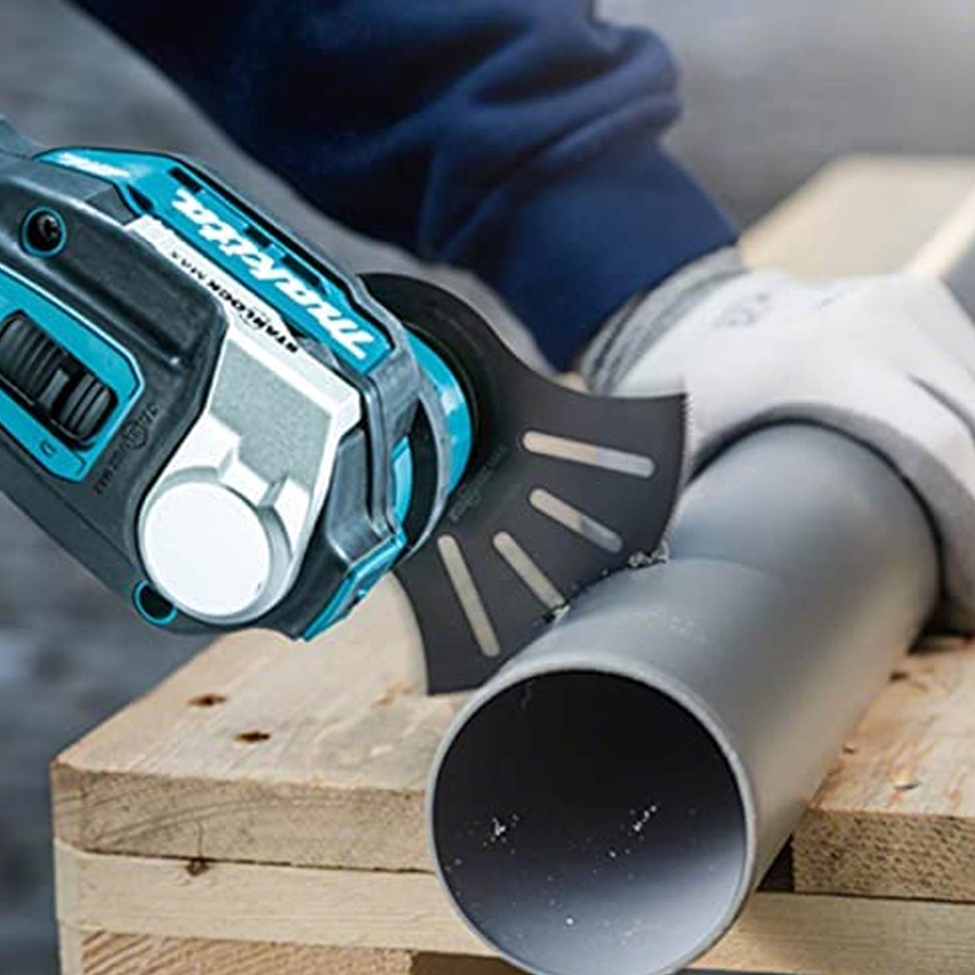 MAKITA DTM52Z 18v Li-ion LXT Brushless Multi-Tool - ToolStore UK