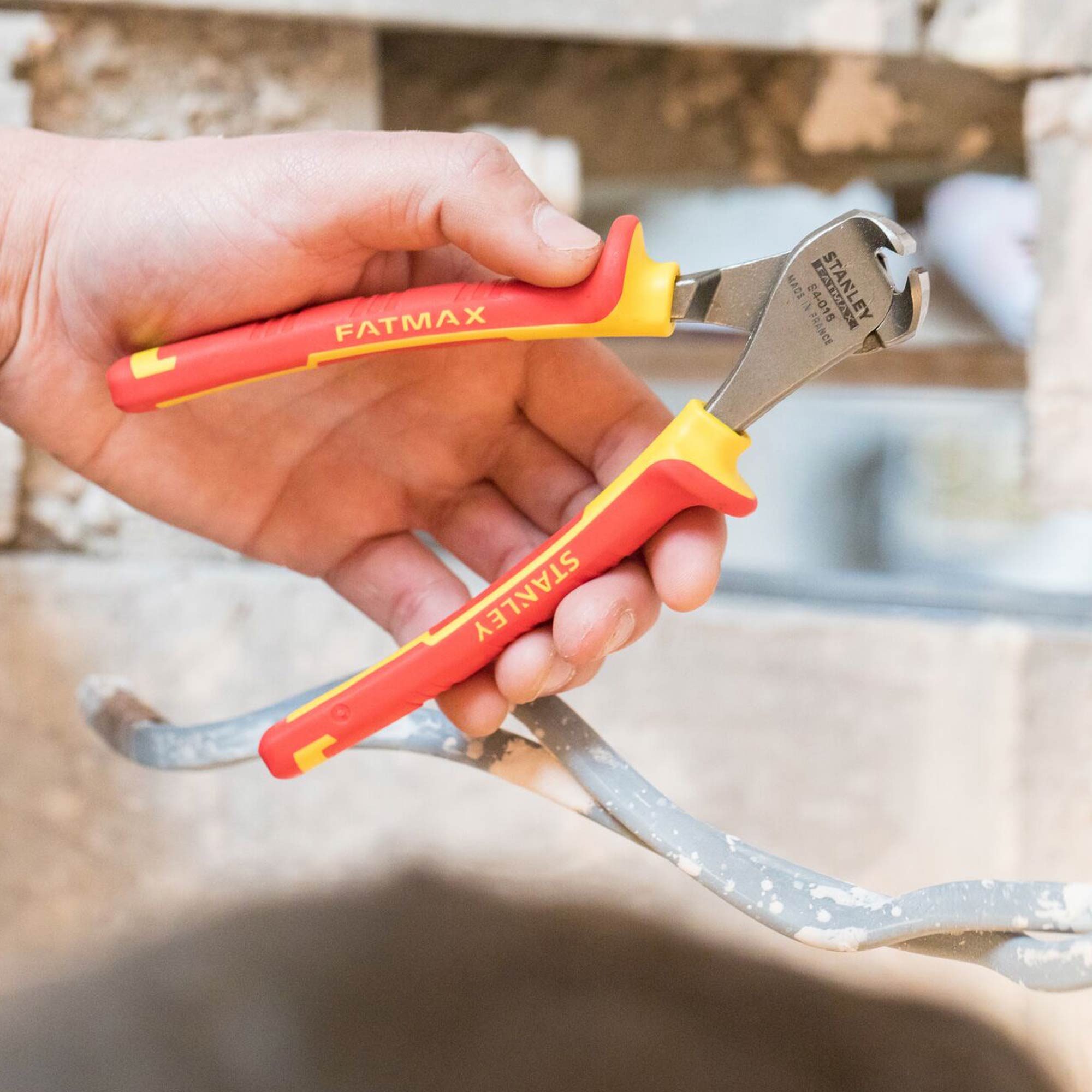 STANLEY 0 84 016 Fatmax 165mm VDE End Cutters - ToolStore UK