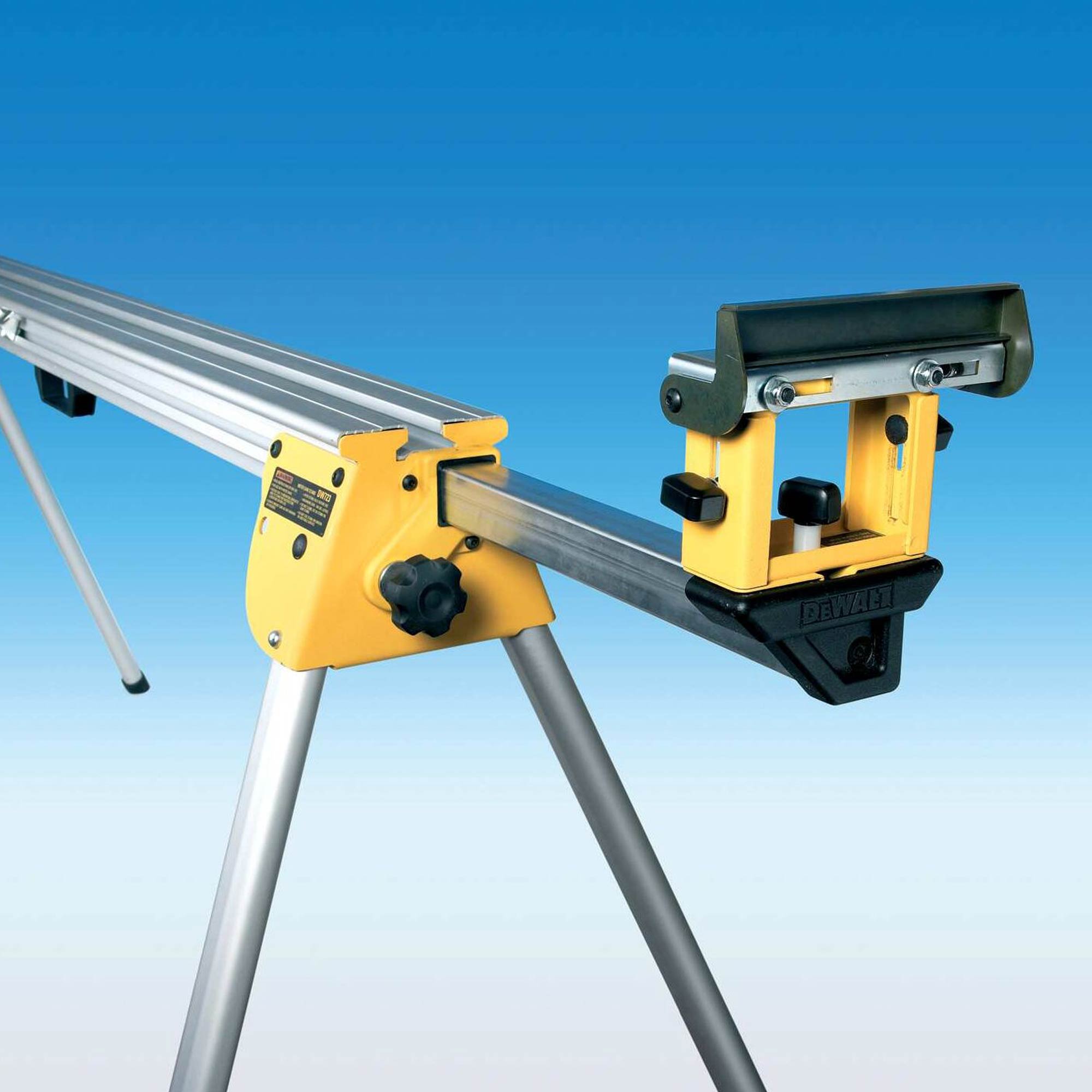 DeWalt DEWALT DE7023 Mitre Saw Universal Stand - ToolStore UK
