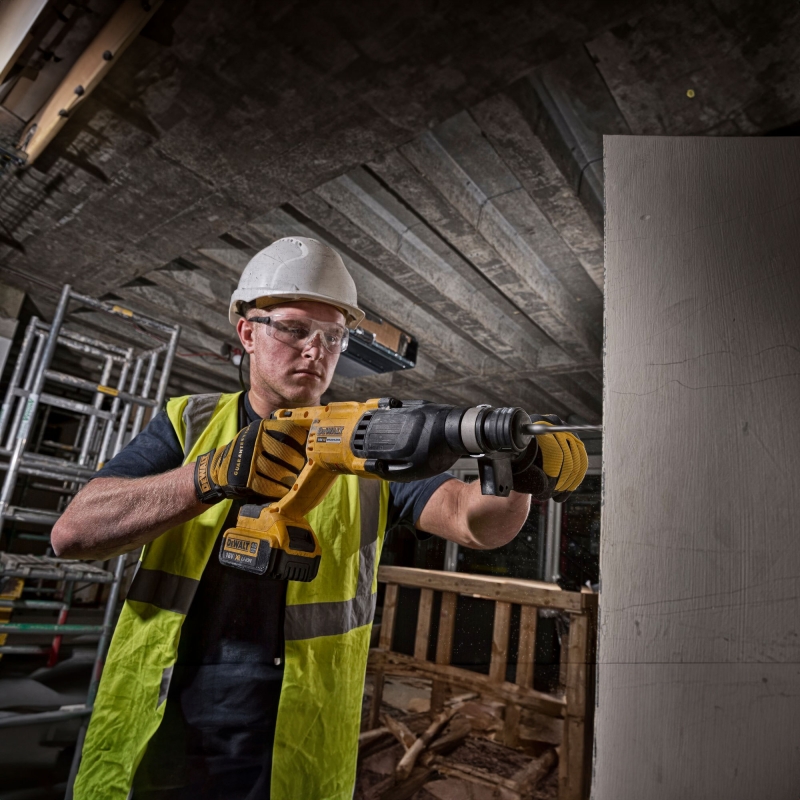 DeWalt DEWALT DCK2071P2T 18v Brushless DCH133/DCD796 Twin Pack with ...